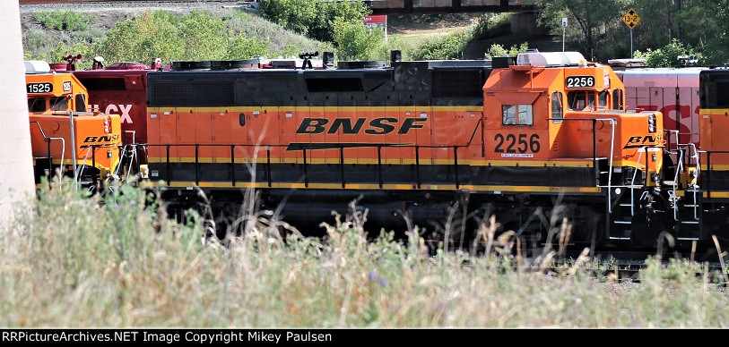 BNSF 2256